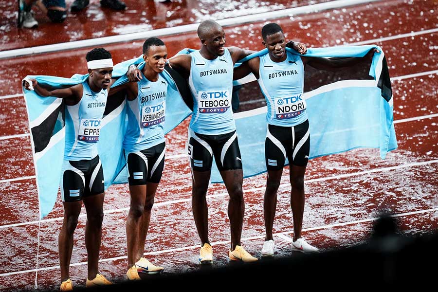 世界陸上金メダルで異例の"祝日"制定 ボツワナ大統領「大変誇り」 男子4×400mリレーで史上初の快挙 | THE ANSWER
